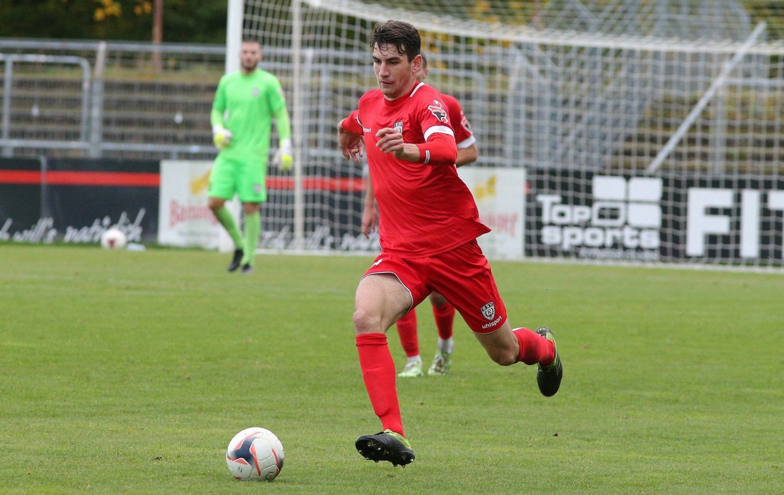 SSV Reutlingen verlängert mit sechs Spielern